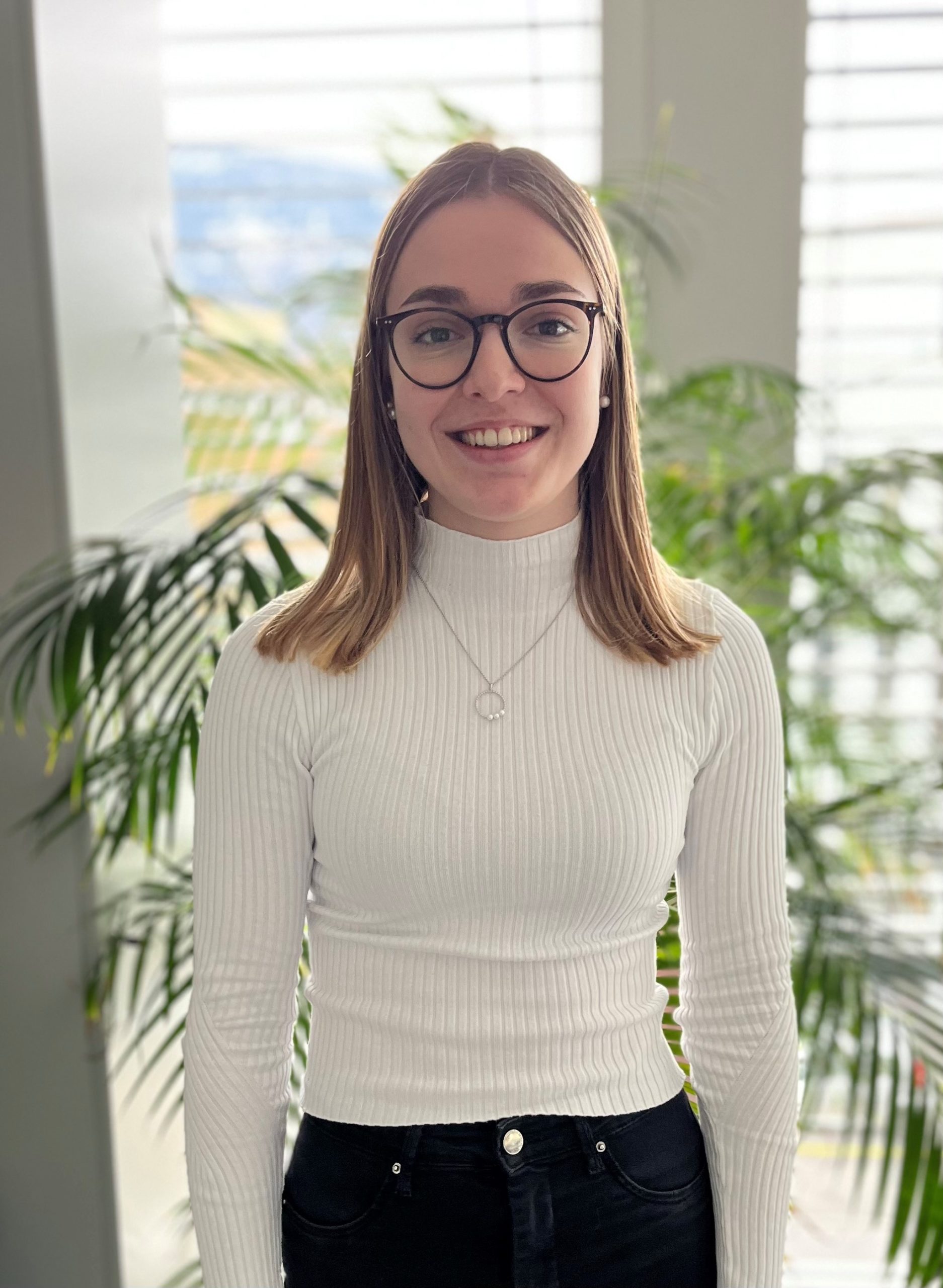 Herzlich Willkommen, Michelle Willi – Revion Treuhand AG