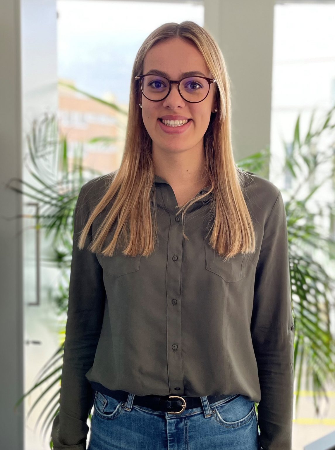 Herzlich Willkommen, Rahel Bartholet – Revion Treuhand AG